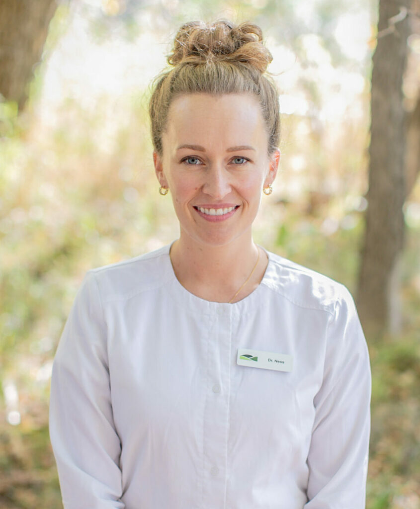 Meet our doctors - West Hills Dental